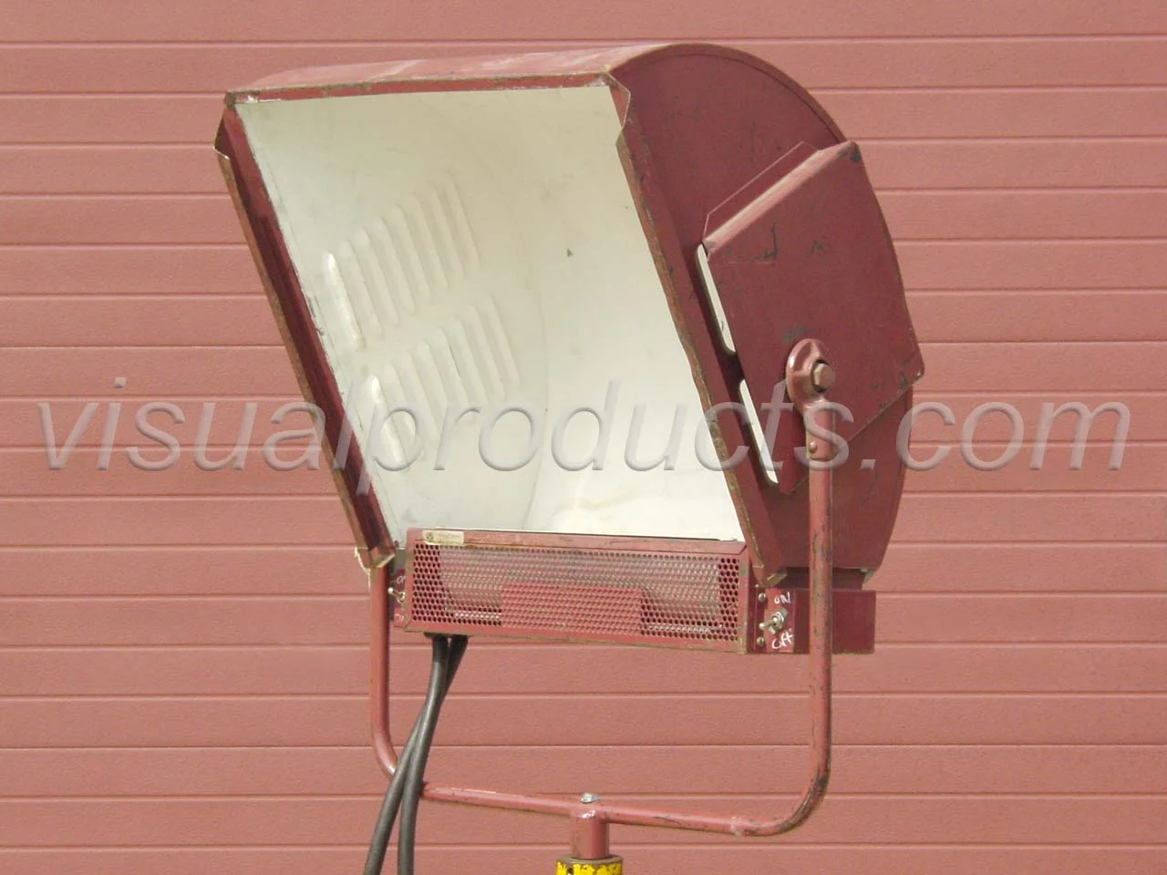 Mole Richardson Logo Mole Richardson Led 5500K 1K Fresnel